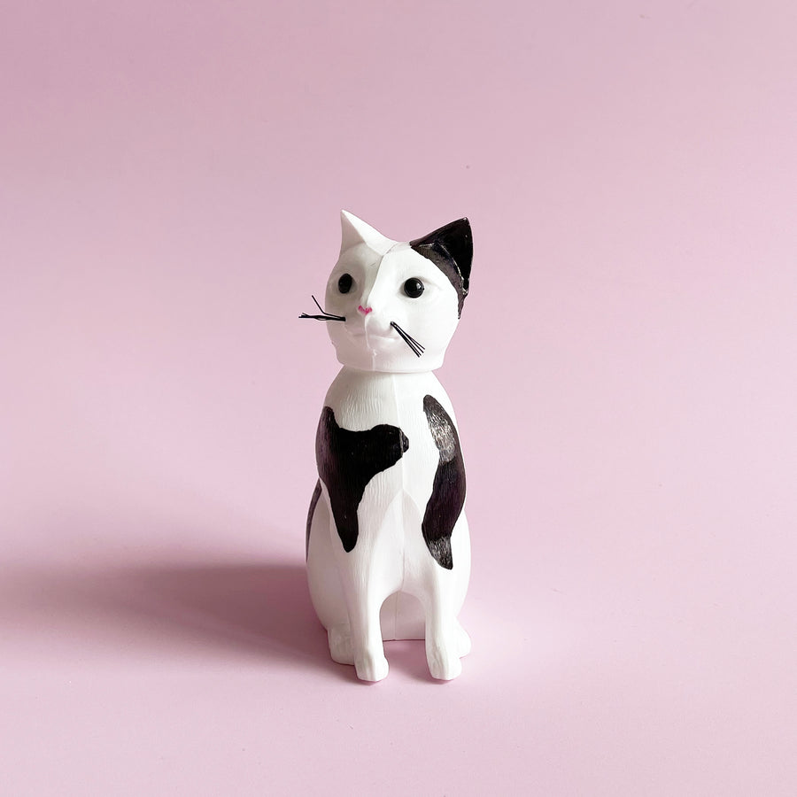 Cat Bobblehead – Fair Play Projects