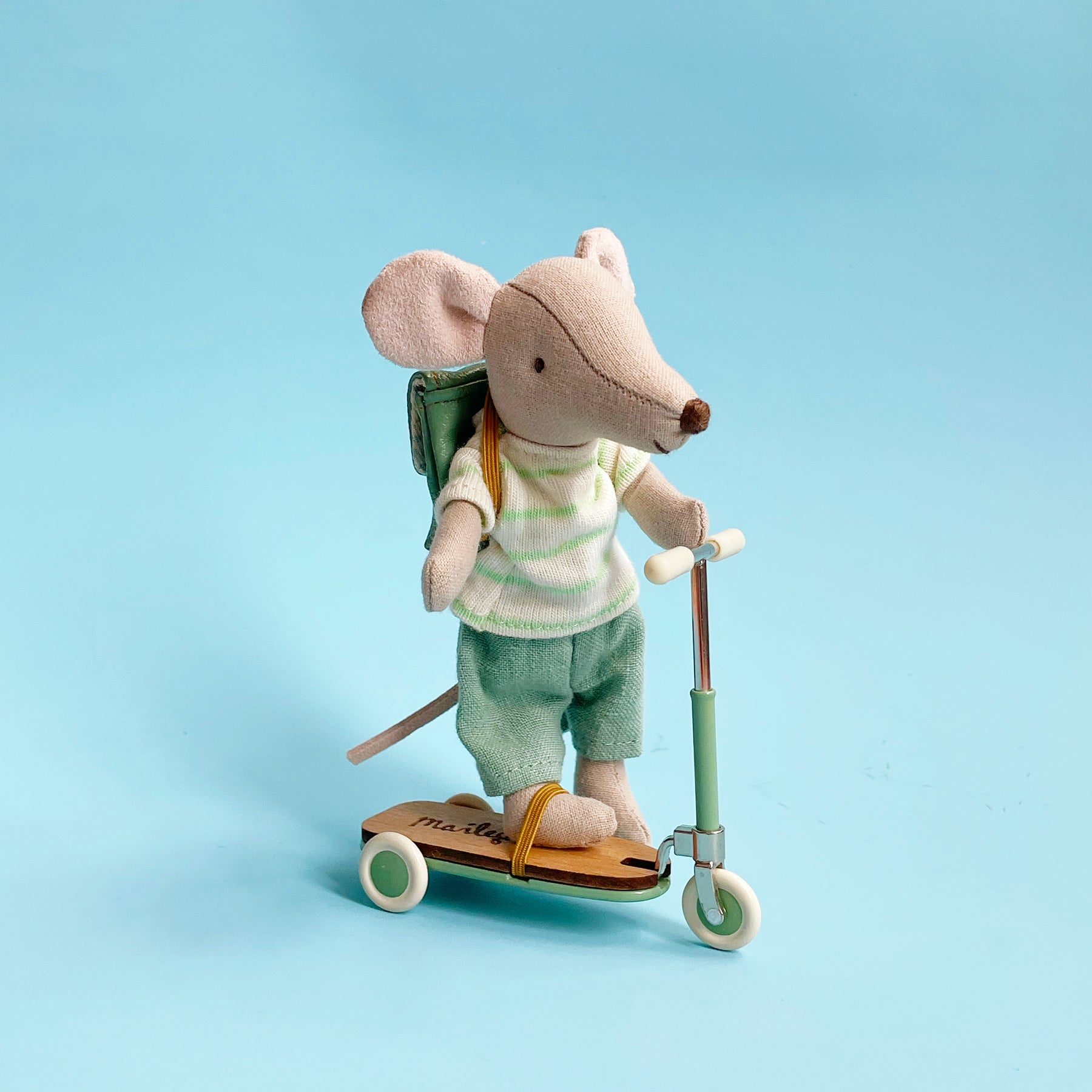 Maileg Mouse Kick Board – Fair Play Projects